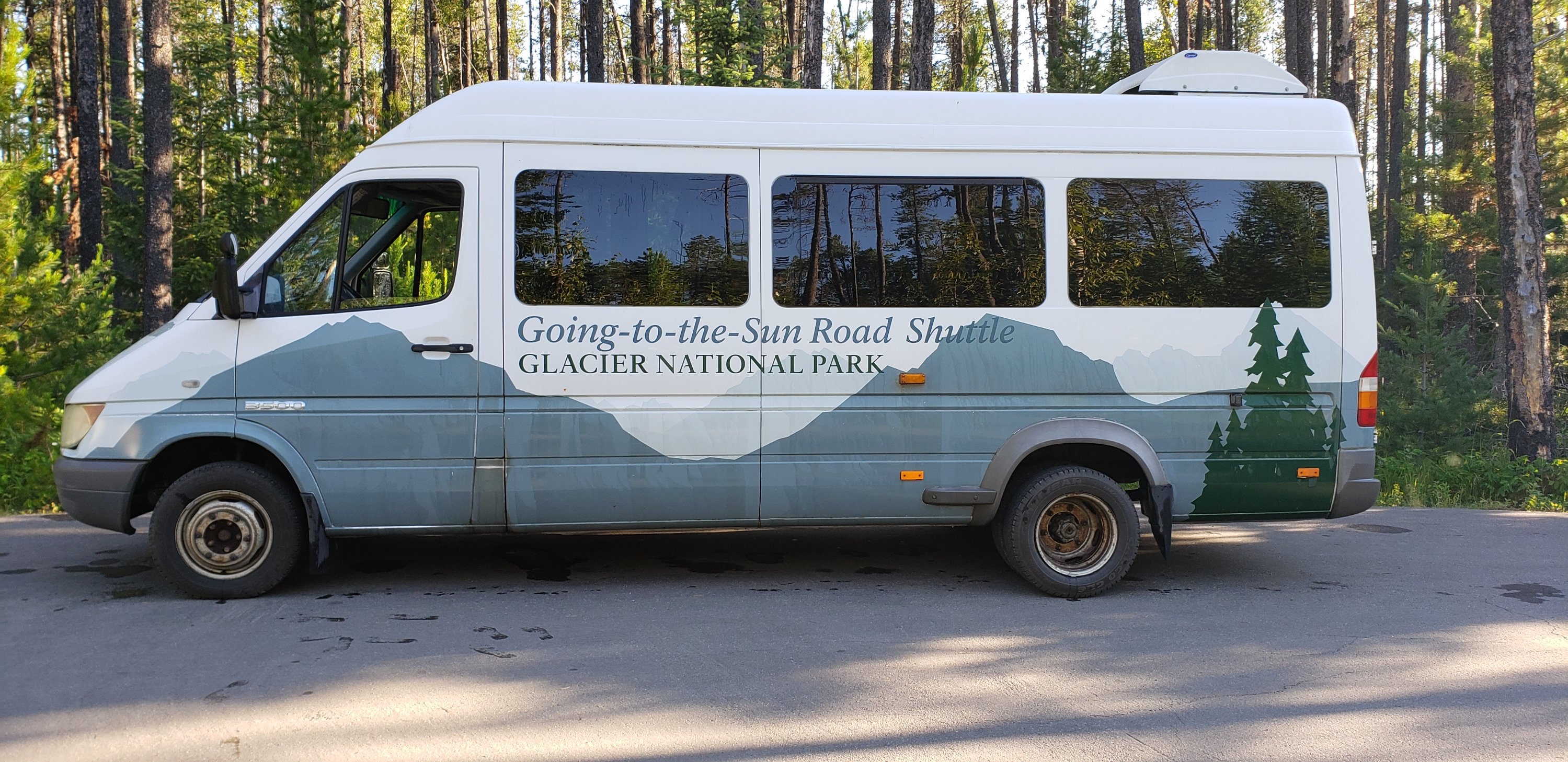 Talking with Shuttle Passengers at Glacier National Park – Camping with ...